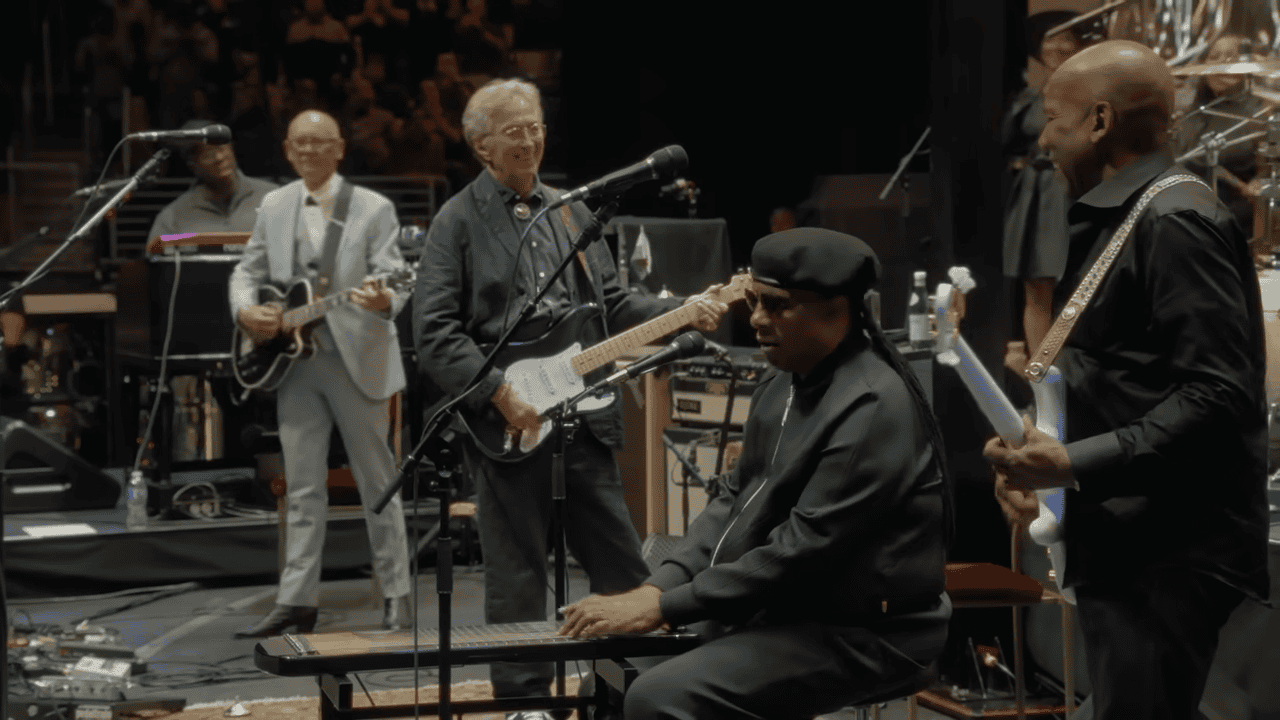When Eric Clapton Meets Stevie Wonder At The Crossroads(Live ...